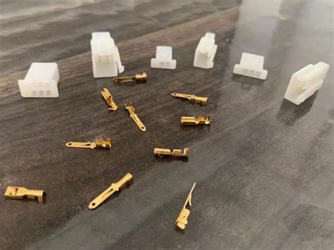 Carbon Steel Color Galvanized Wire Couplers Connectors 15 Gm Size