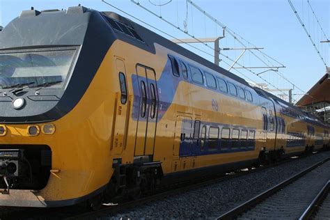 Dutch Trains Are Testing Lasers To Blast Rail Debris The Verge