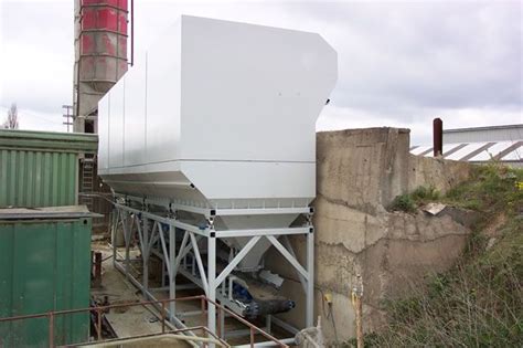 Conveyor Systems And Bins