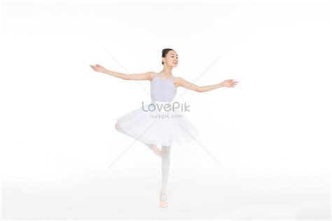 Teen Girls Dancing Ballet Picture And Hd Photos Free Download On Lovepik