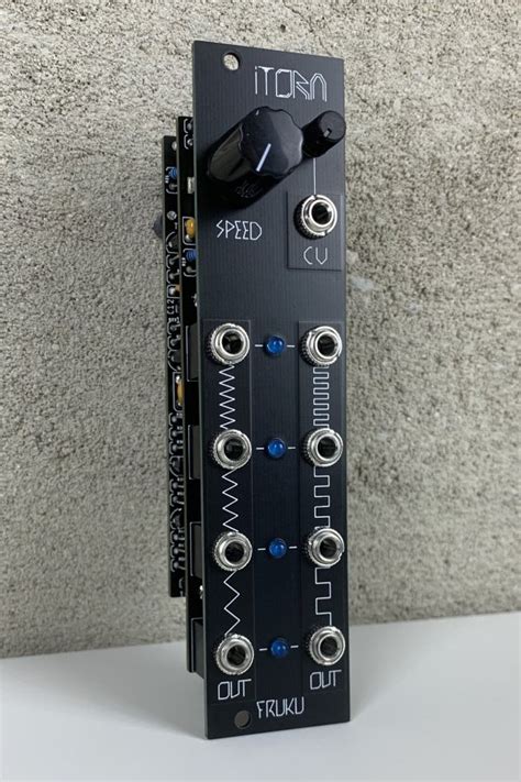 Itora Cascaded Lfo Fruku Club