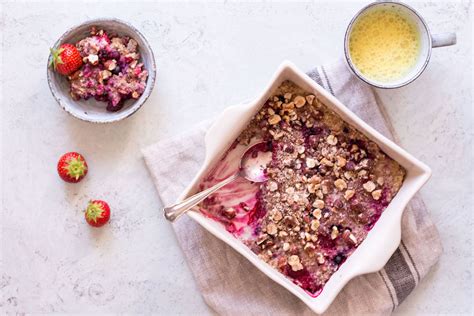 Baked Berry Oatmeal Heavenlynn Healthy