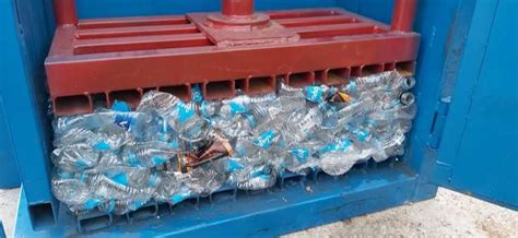 Хог хаягдал шахаж жижиглэн савлах төхөөрөмж ажиллуулж байна