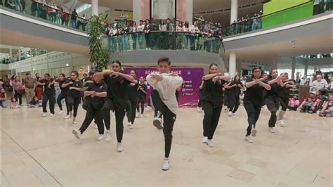 BAD BUNNY - CARO | ERICK PANDO CHOREOGRAPHY - YouTube