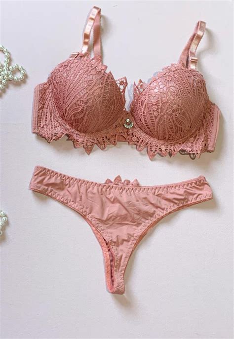 Conjunto Lingerie Com Calcinha Fio Dental Carrefour