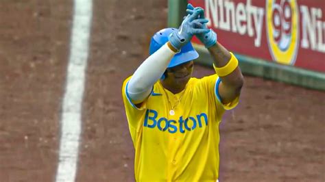Why Is Boston Red Sox Wearing Yellow And Blue Metro League