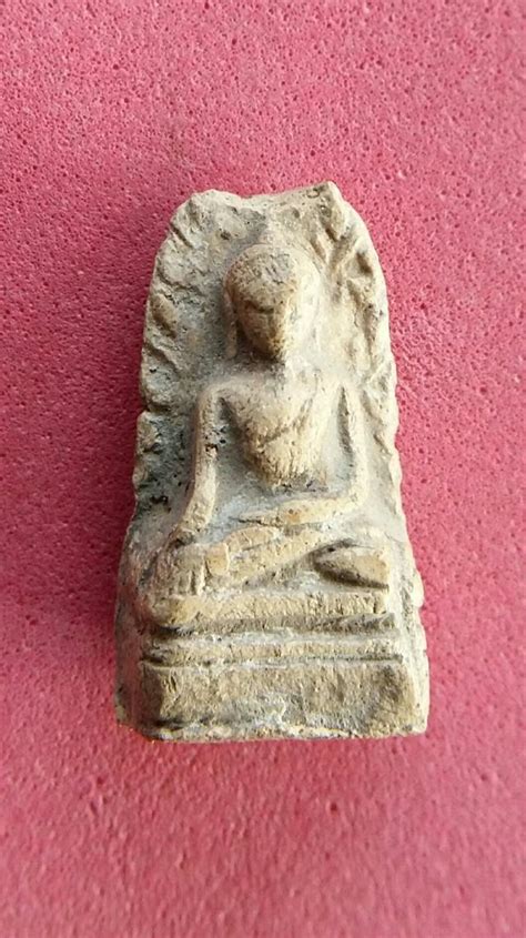 พระรอดมหาวัน Ennxo