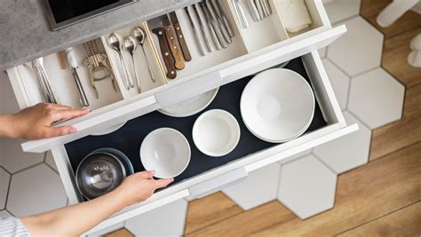 Can Decluttering Improve Your Sex Life Experts Weigh In