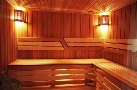 Доска для бани: как выбрать, постелить, из чего лучше сделать пол ...