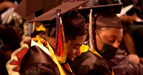 Excel Academy Babes Overcome Struggles To Graduate And Achieve Academic Dreams CBS Chicago