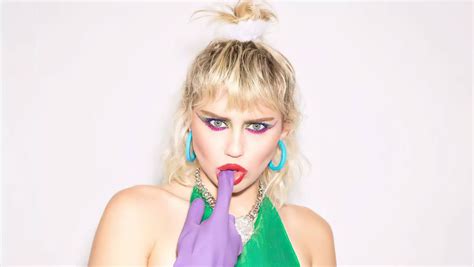 Miley Cyrus Sexy In Wall Street Journal Photos Videos The Fappening