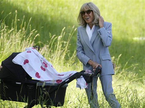 Бриджит Макрон С Детьми 28 Фотo