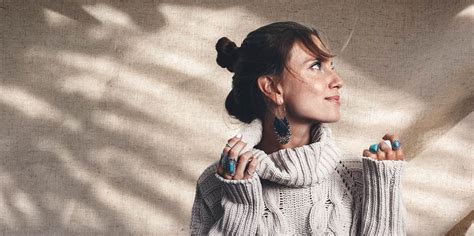 What Are Beige Flags What To Know About Tiktok S Newest Relationship Trend Yourtango