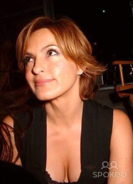 Francis Sheppard Adl Kullan C N N Mariska Hagerty Panosundaki Pin