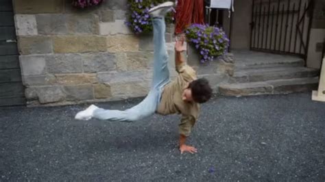 Cornell Researchers Propose Factor Matting An Alternative Formulation Of The Video Matting