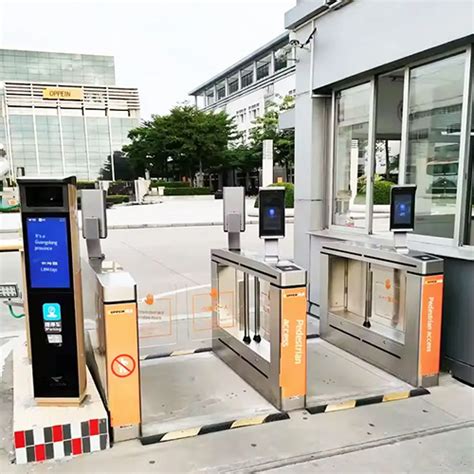 Tp Rotating Gate Color Silver At Best Price In Shenzhen Tongbao
