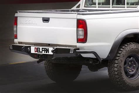 سپر عقب ساده نیسان پیکاپ دارای گارد گلگیر عقب دلفان لایف