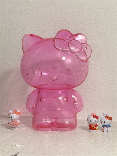 당일출고 산리오 정품 헬로키티 저금통 에이블리