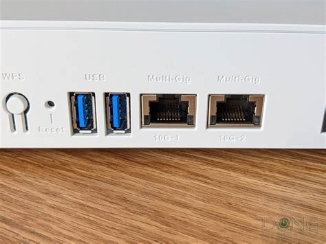 Qhora 301w Review Qnaps Intriguing But Lacking First Router Dong Knows Tech