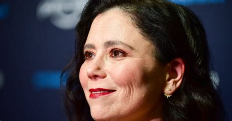 Marvelous Mrs Maisel Alex Borstein Weighs In On Whether Susie Is Gay