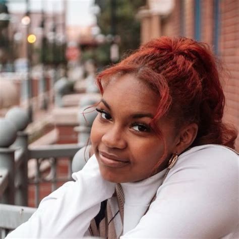 Sisi Sierra Shipman Threads Say More