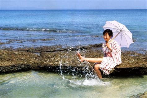 Asian Sirens · Topic Fumie Hosokawa 細川ふみえ