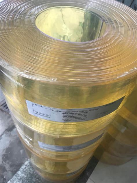 Màn nhựa PVC Trắng trong