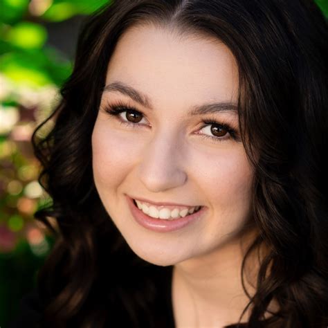 Brooke Webb Associate Handm Linkedin