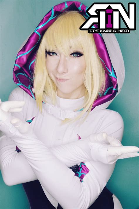 Spider Gwen By Its Raining Neon On DeviantArt