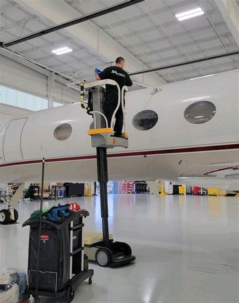Anthony Lanzone On Linkedin Airports Aircraftmaintenance Aircraftdetailing Aircraft