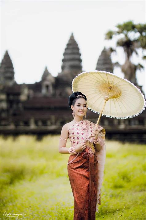 ហ្វេន តារាខ្មែរ ថៃ កូរ៉េ Facebook