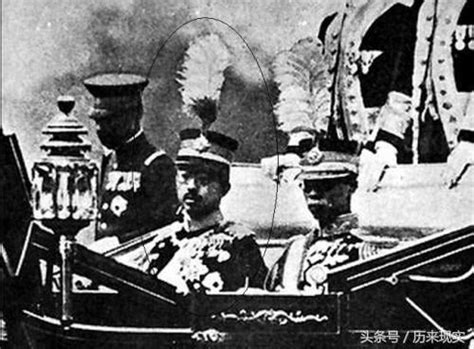 裕仁天皇人生中的兩個尷尬瞬間——麥克阿瑟的戲耍、溥儀的痛罵 每日頭條