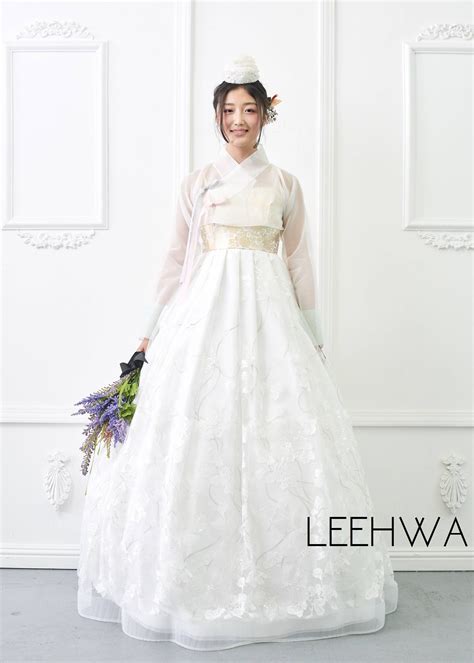Bridal Hanbok Leehwa Wedding Hanbok Wedding Dress Hanbok Wedding