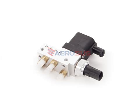 Mercedes E Class W211s211 Air Suspension Valve Block A2110000283