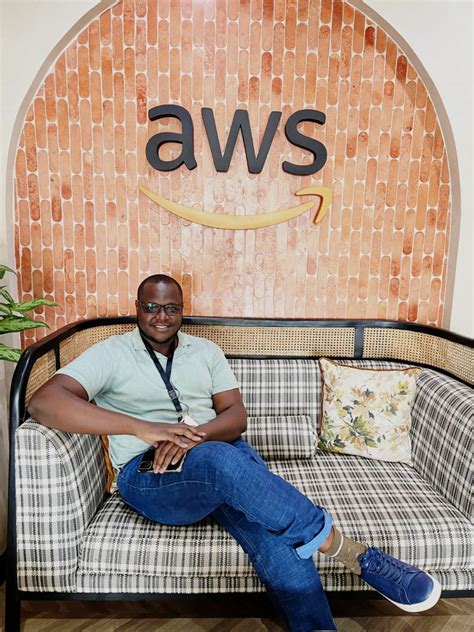 Amazonian Aws Cloudsupportengineer Dataengineering Duke Nurrein 65 Comments