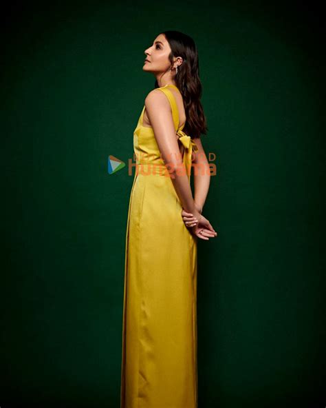 Anushka Sharma Photos Images Hd Wallpapers Anushka Sharma Hd Images