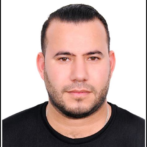 Nejmeddine Ben Ouhiba Cuisinier The Roof Linkedin