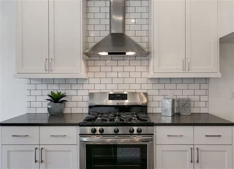 Grey Subway Tile Backsplash Designs And Ideas Eathappyproject