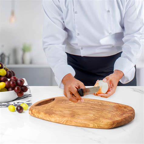 Olive Wood Cutting Board With Handle Artisraw
