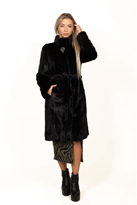 Шуба з хутра норки чорний колір Світ Шкіри та Хутра