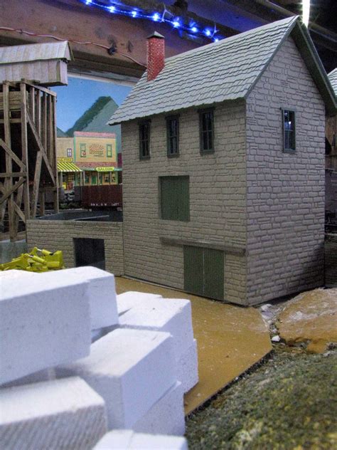 Using Plastic Brick Sheets In Ho Scale General Discussion Model