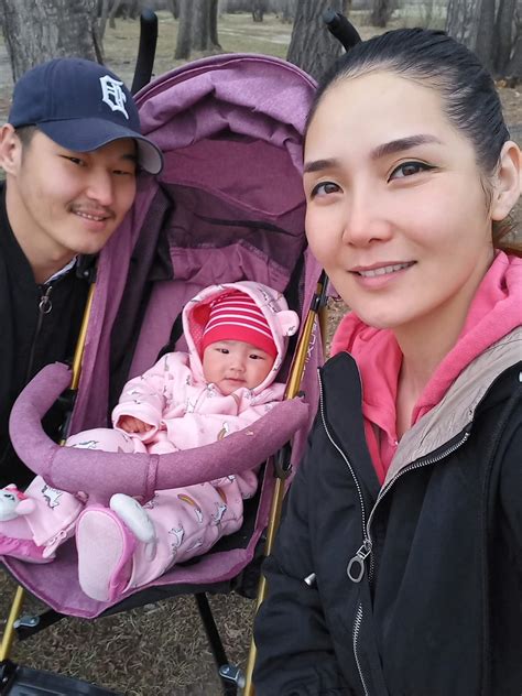 People сэтгүүл People сэтгүүл Added A New Photo