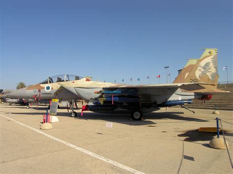 Israeli F 15i Raam Walk Around Page 2
