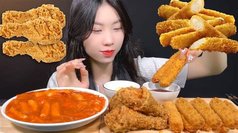 asmr 먹방 바삭한 kfc 치킨 드럼스틱 생선 스틱 and 떡볶이의 환상 조합 🍗🐟🌶️ youtube