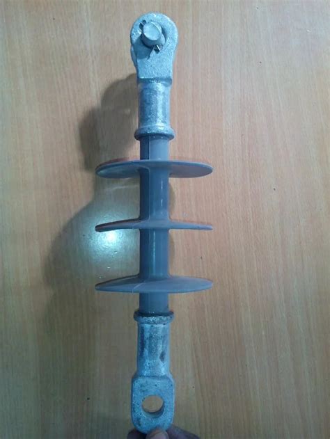 11kv 45kn Polymer Disc Insulator Tandc Type At ₹ 85 Piece पोर्सिलेन