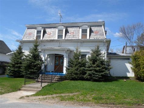 7 Flagg St Dannemora Ny 12929 See Est Value Schools And More