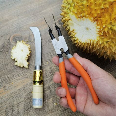 Ready Stock 【free T】lanmeizi Durian Opener Durian Clip Peeling