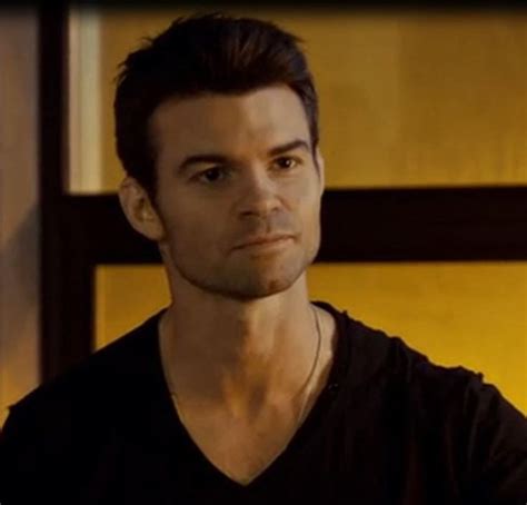 Pin By Rashel On Daniel Gillies Daniel Gillies Saving Hope Jamie