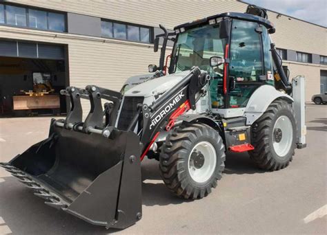 История компании Hidromek Статьи об аренде и услугах спецтехники в Киеве Компания Minirent