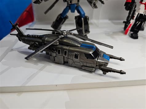 First Look At Onyx Prime And Alchemist Prime Toys Box Art From Transformers Age Of The Primes